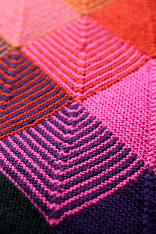 12 Weeks of Gifting – Free Hue Shift Afghan Pattern! - The Knit Picks ...